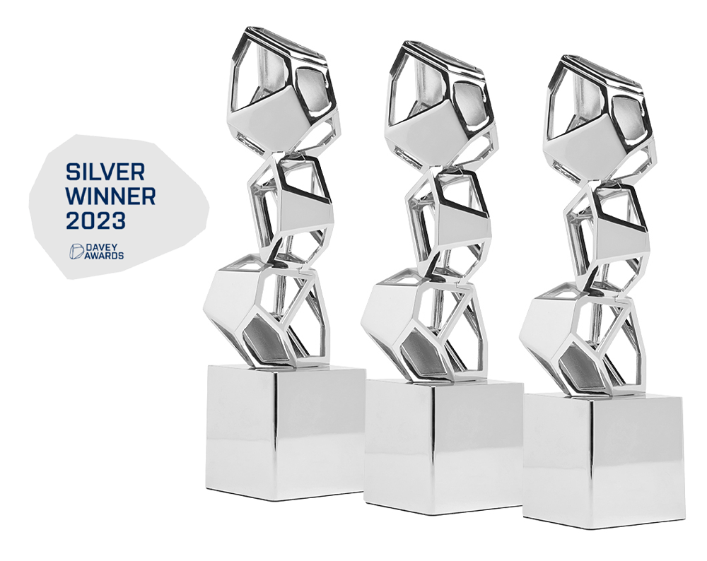 Organiq Media Wins Awards for Identity & Web Design